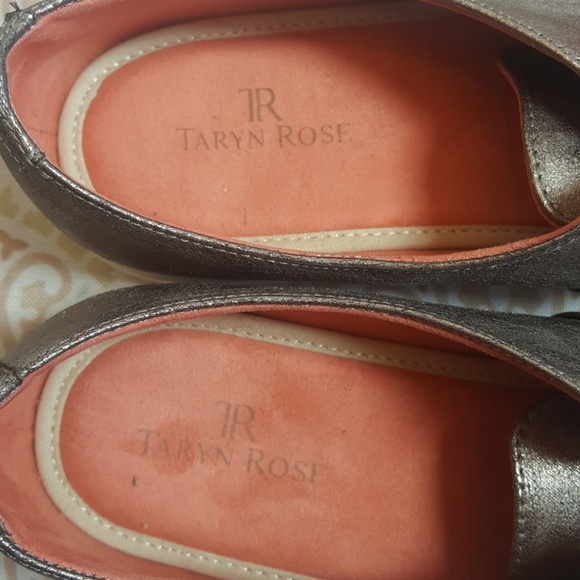Taryn Rose | Shoes | Taryn Rose Metallic Sasha Elastic Slip On Sz8 ...